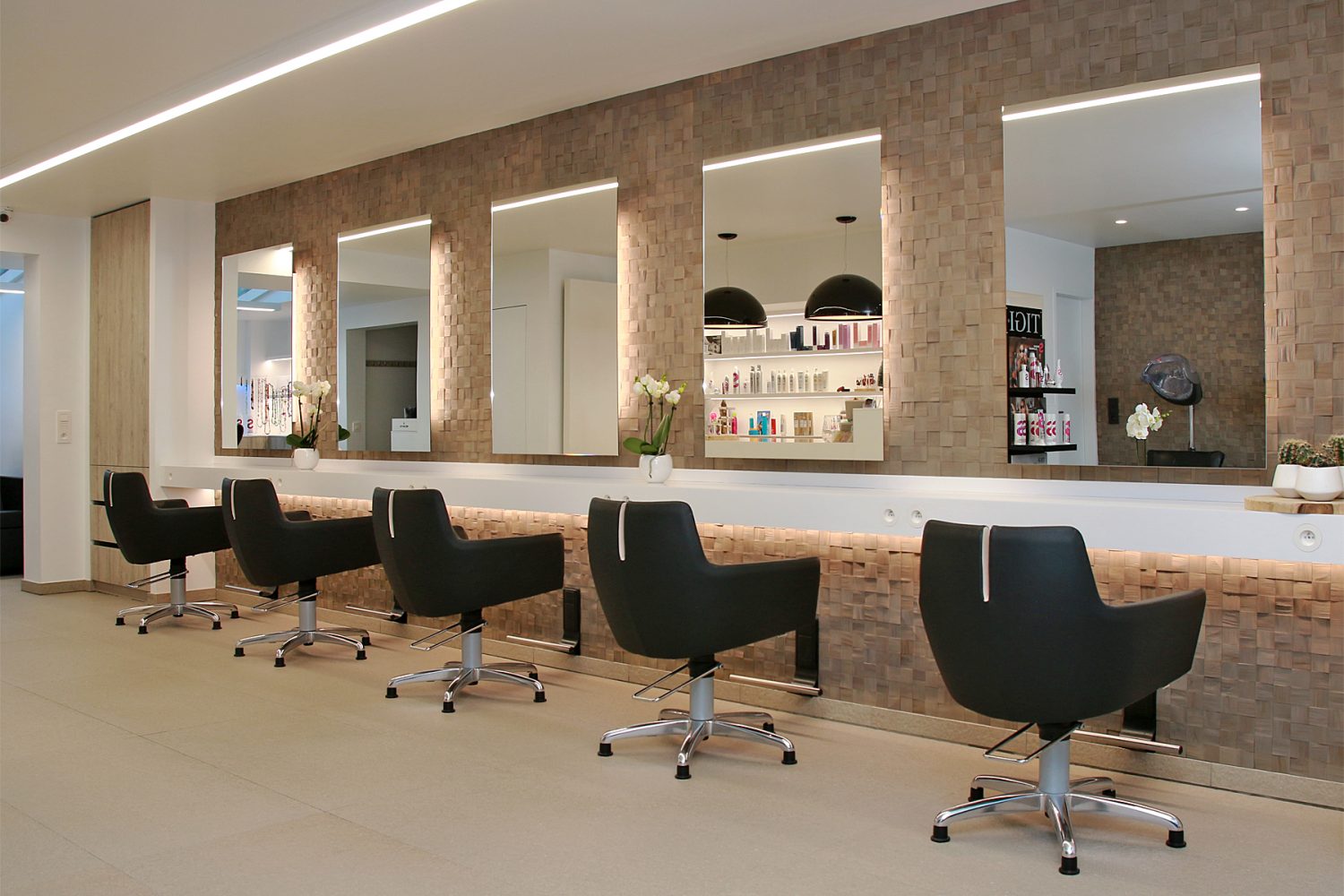 Kapsalon | Kapsalon, kapper, coiffeur Knokke, Coiffure Actuelle
